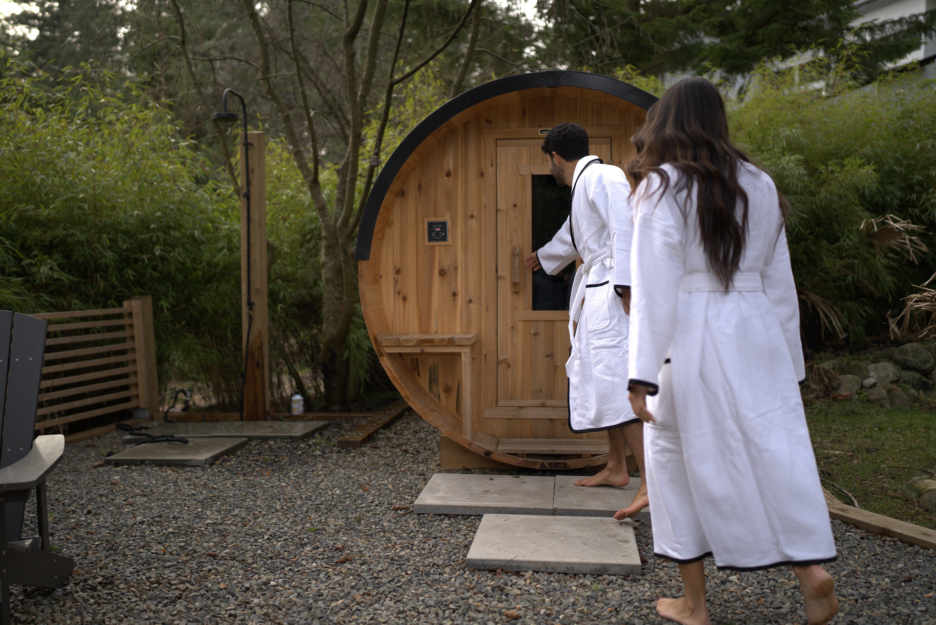 Nootka Saunas - 8ft Sauna | electric | Black High Performance Metal ...